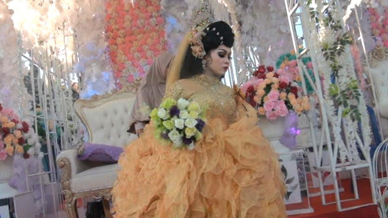 Pengantin Pertama X Duduk di Pelaminan - YouTube