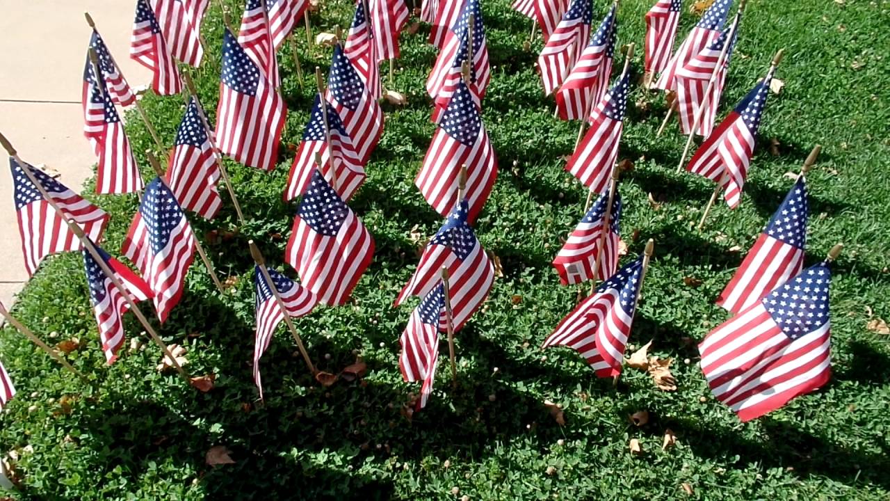 Small American Flags Waving in the Wind (motion video - YouTube