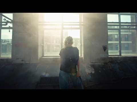 Saskia - sickofmyself (Visualiser)