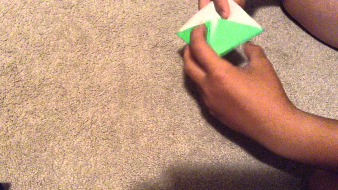 Paper flicker - YouTube