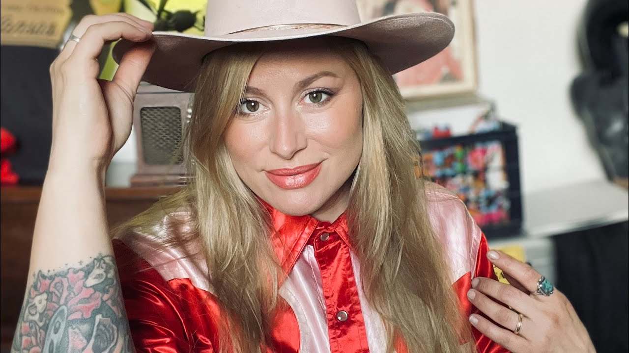 Outlaw Women - Hank Jr. - Polly Windham - YouTube