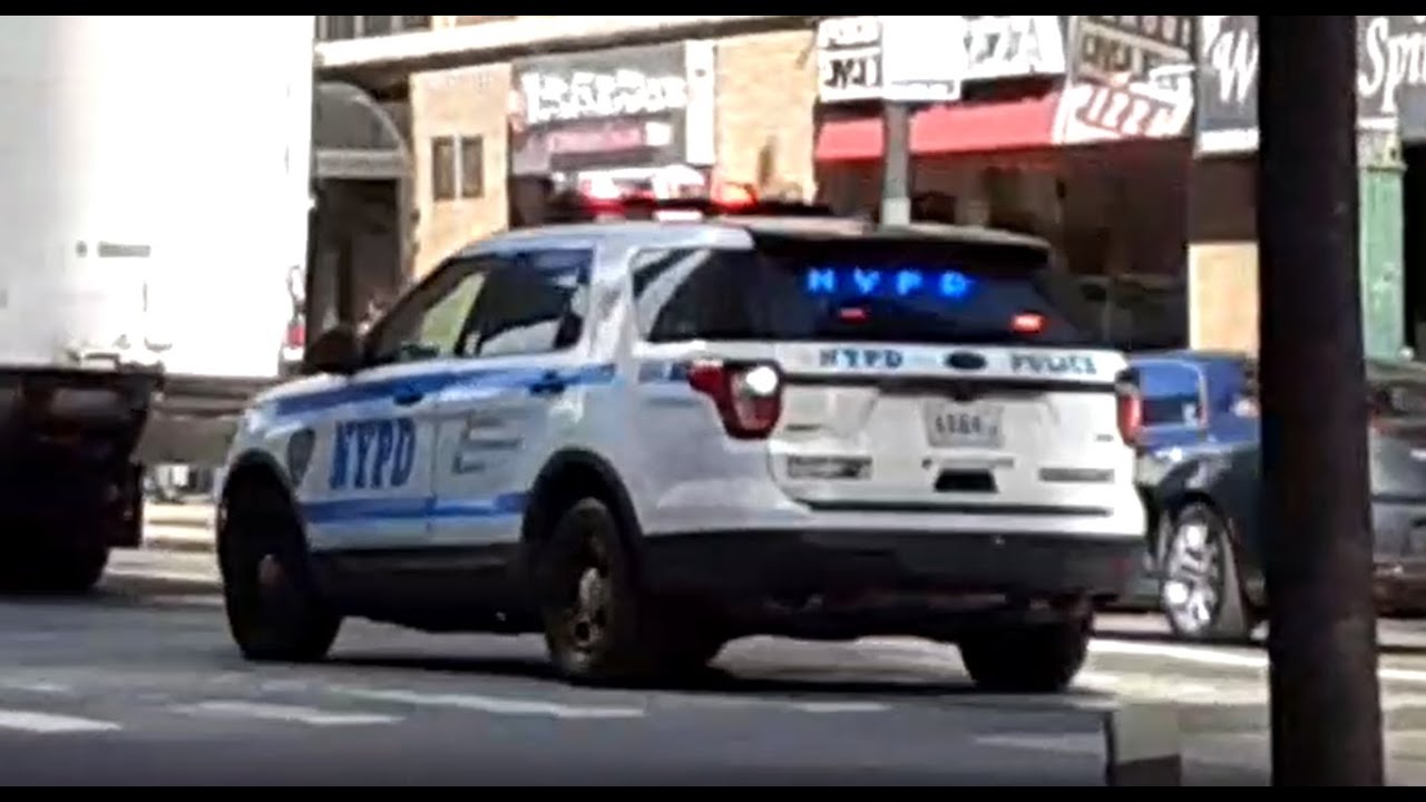 New York City Police Dept. - Explorer responding - YouTube