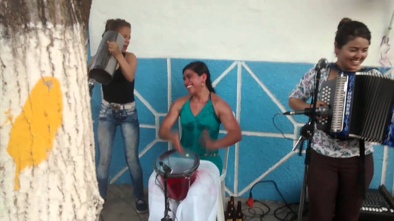 Parranda vallenata femenina Bogotá. - YouTube