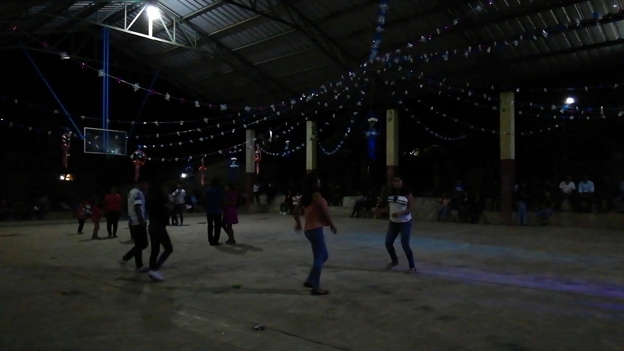 Grupo super Lax - YouTube