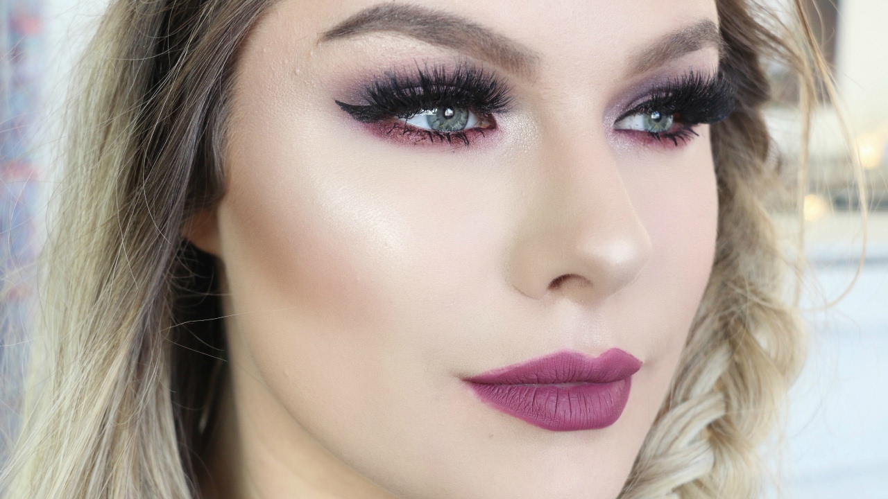 Kylie's Diary Makeup Tutorial | Chelsea Sadler - YouTube