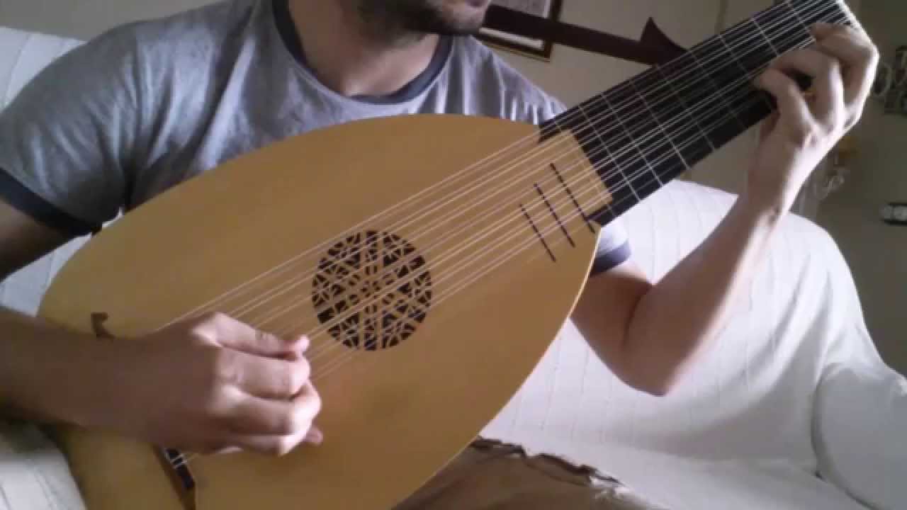 JACQUES GALLOT | Gavotte La quoquette in C Major (Renaissance lute ...