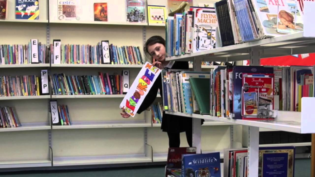 Lane End Primary - World Book Day 2015 - YouTube