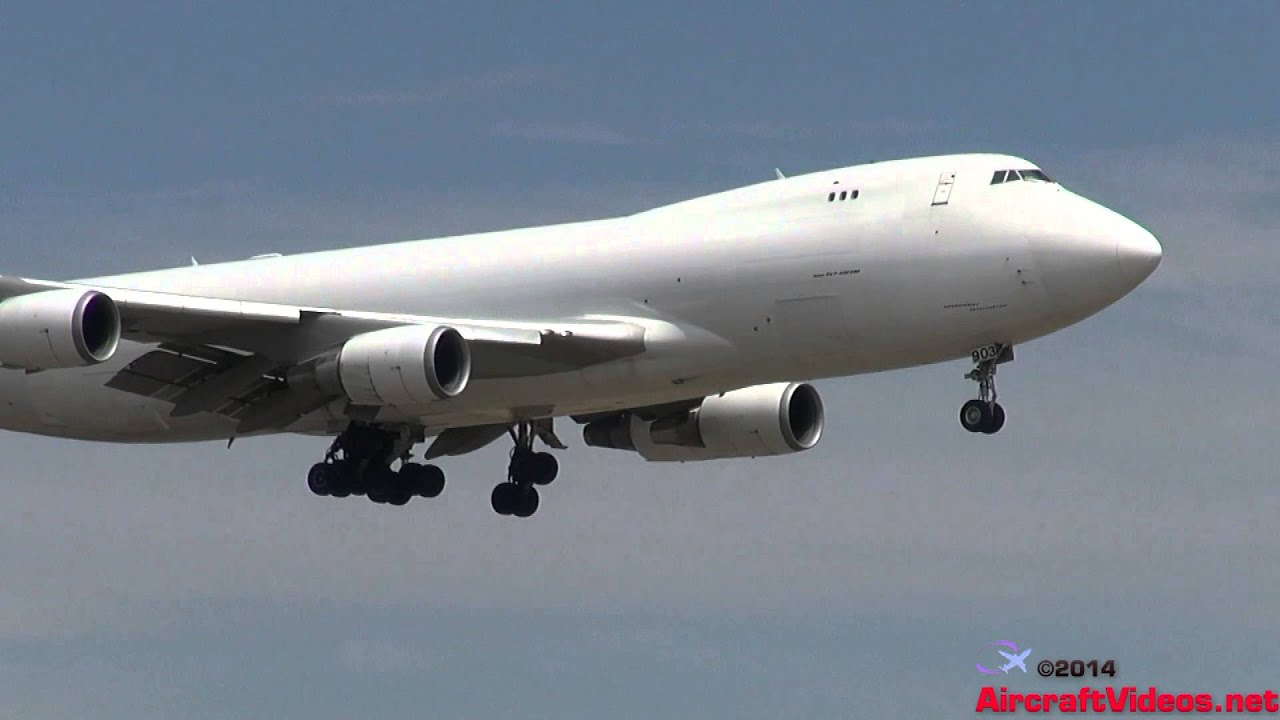 SkyLease Cargo 747-428F/ER [N903AR] - YouTube