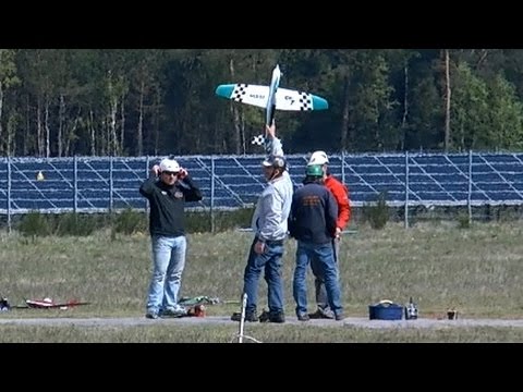 10 rounds Pylonrace over 200 kmh with Crash landing Pylon Racer ...