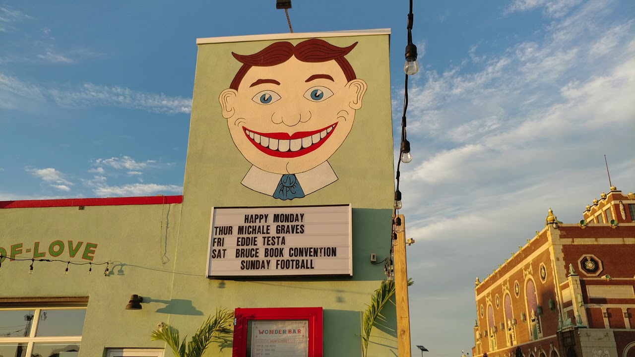 PAINTED ART WORK TILLIE WAS ON FUN HOUSE IN ASBURY PARK NJ - YouTube