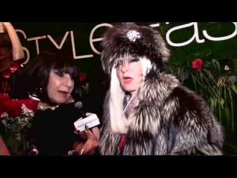 Nina Gleyzer NYFW FW 2016 2017 - YouTube