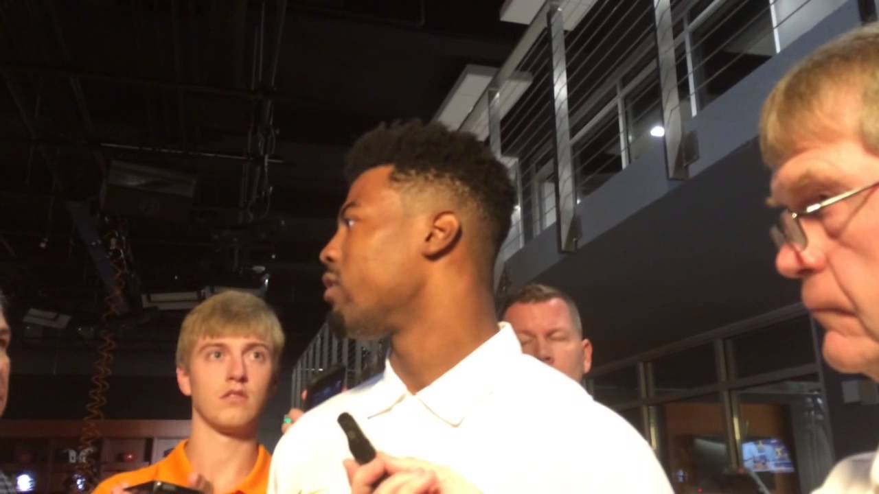 Vol cornerback Cameron Sutton discusses the secondary - YouTube
