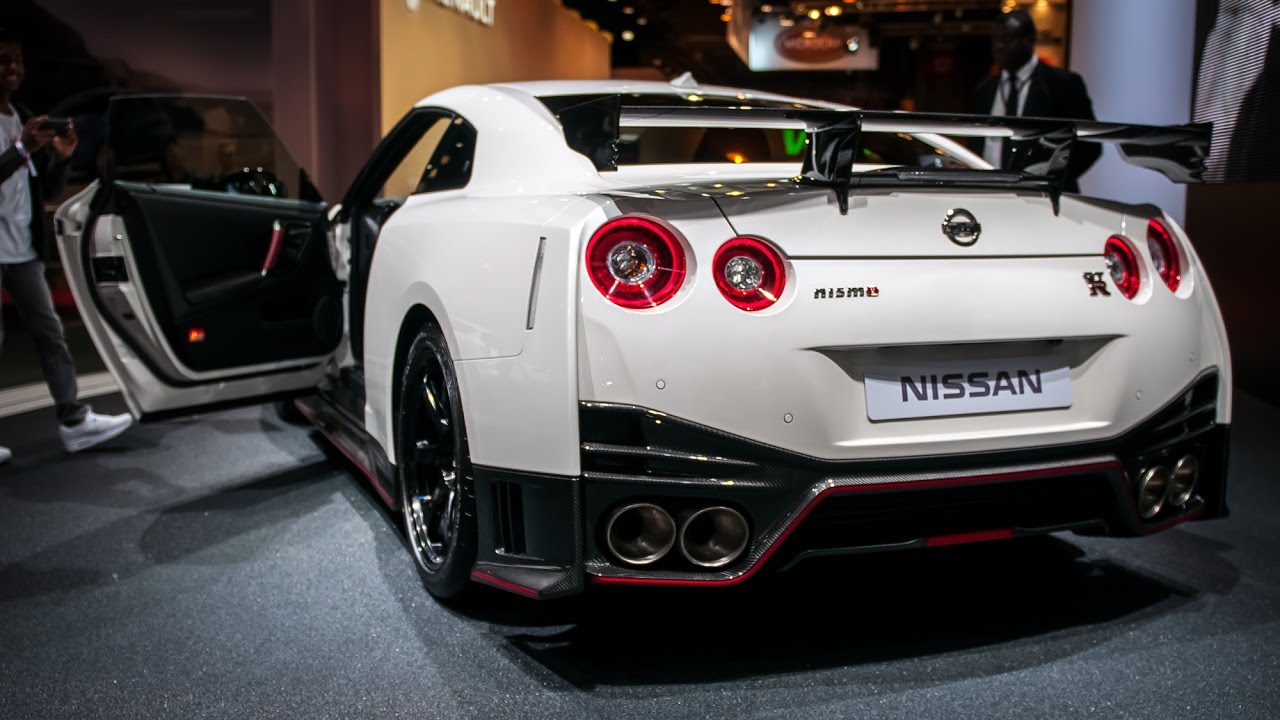 2017 Nissan GT-R Nismo walkaround - YouTube