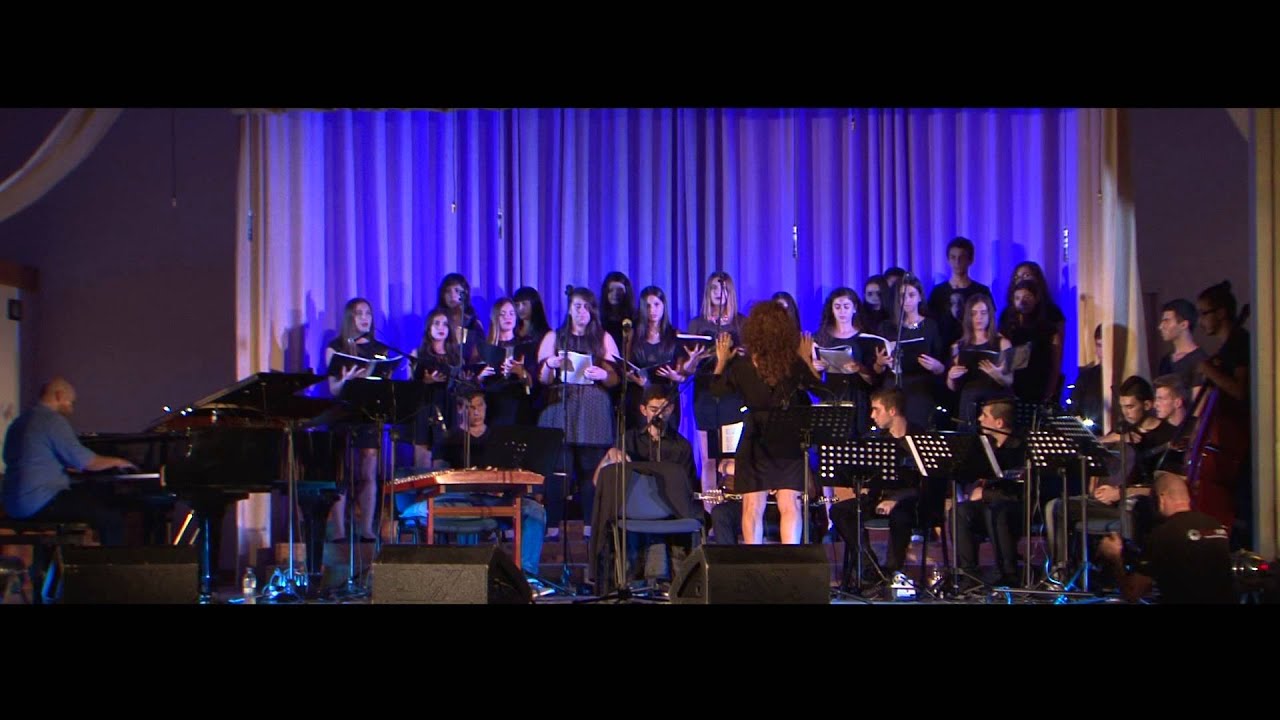 Το τρένο φεύγει στις οκτώ - YouTube
