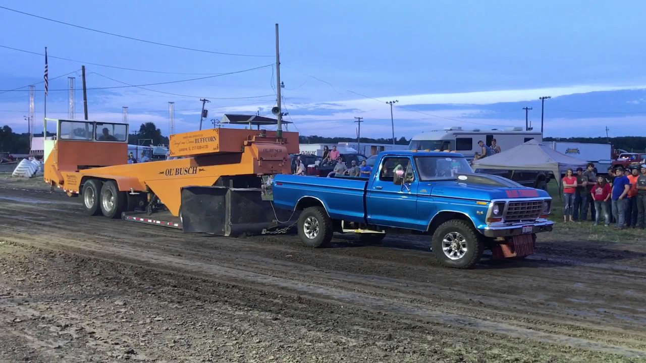 Blue Thunder Pulling truck - YouTube