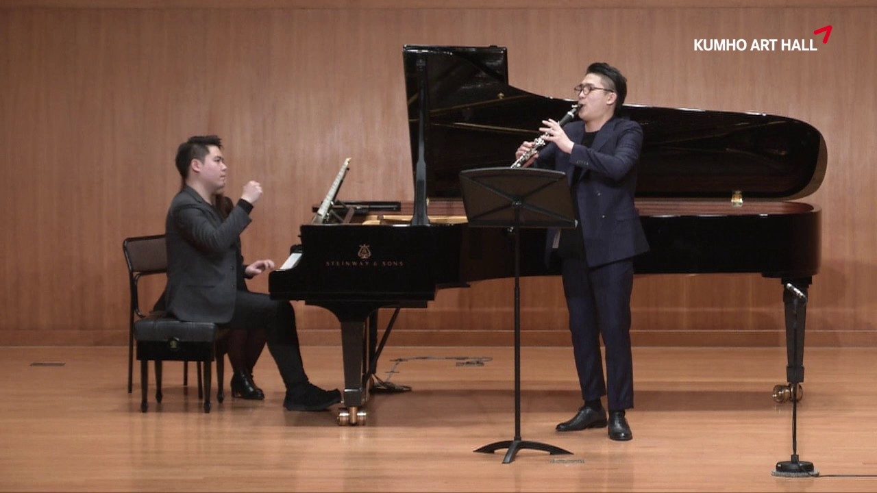Wooyun Kim plays Rigoletto Fantasie by Luigi Bassi for Clarinet and ...