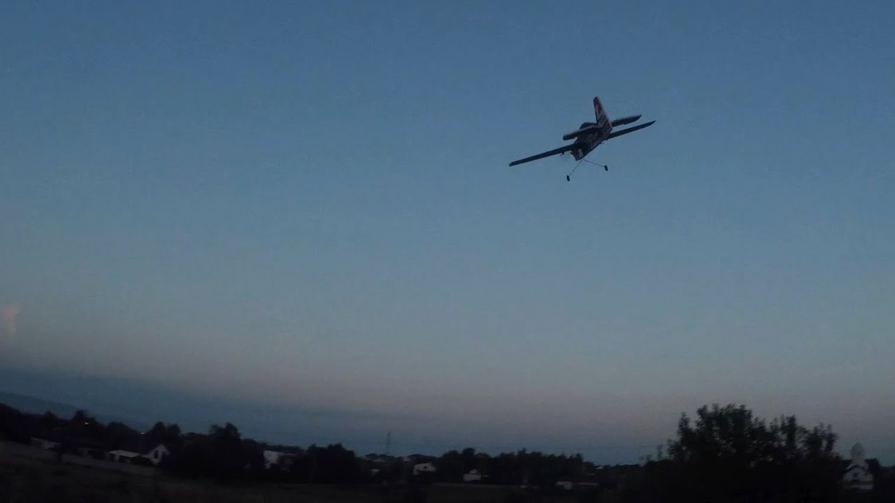 Oblot po zmroku. Sbach 342 Dancing Wings Hobby - YouTube