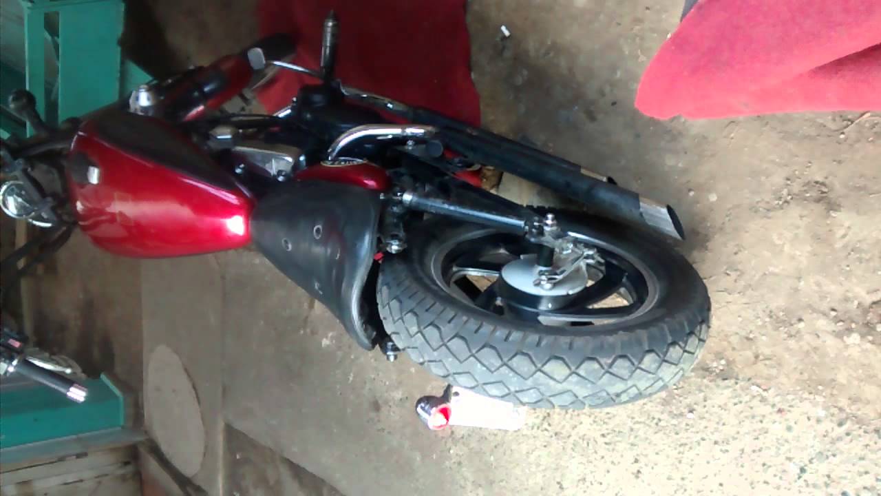 Keeway supershadow bobber 250cc - YouTube