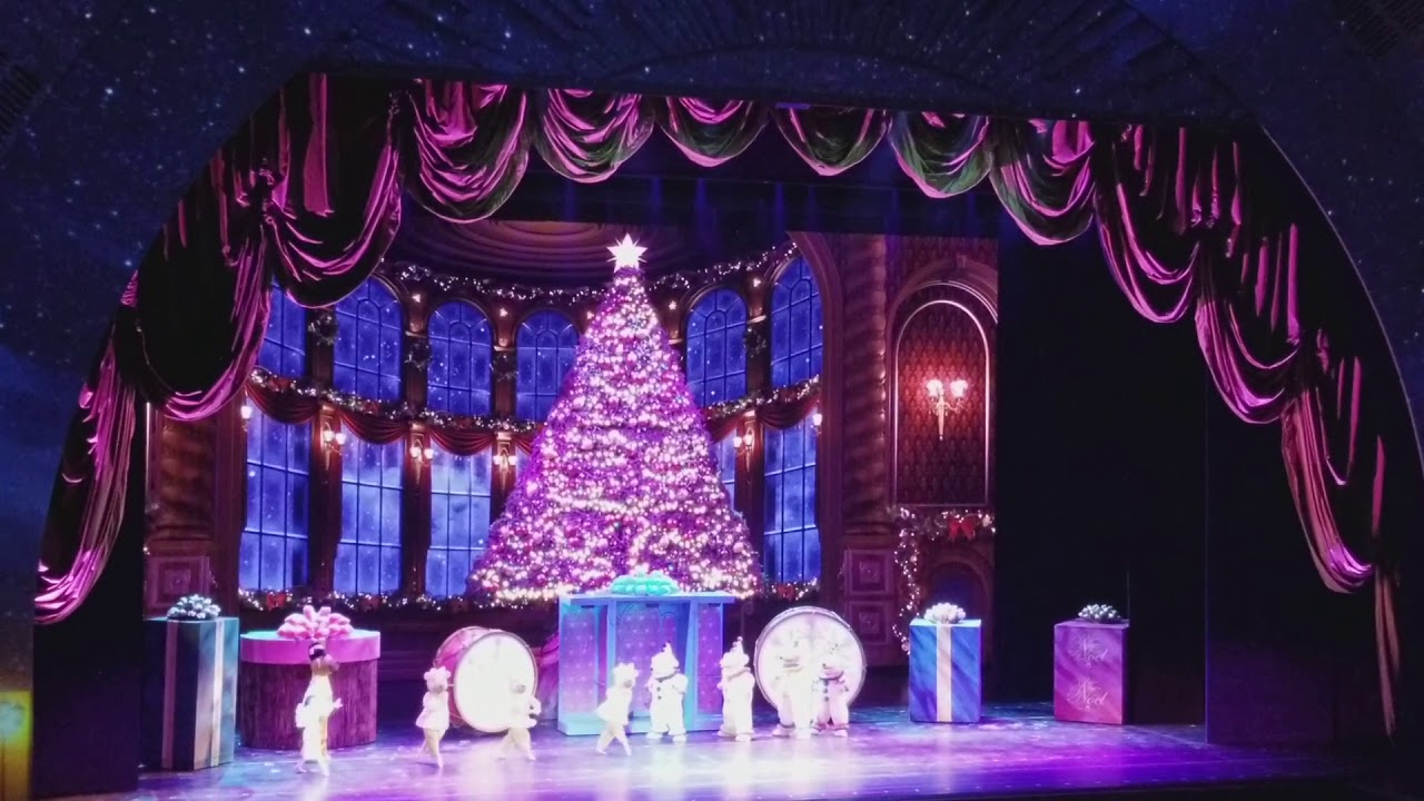Rockettes Christmas Spectacular - Nutcracker Suite - YouTube