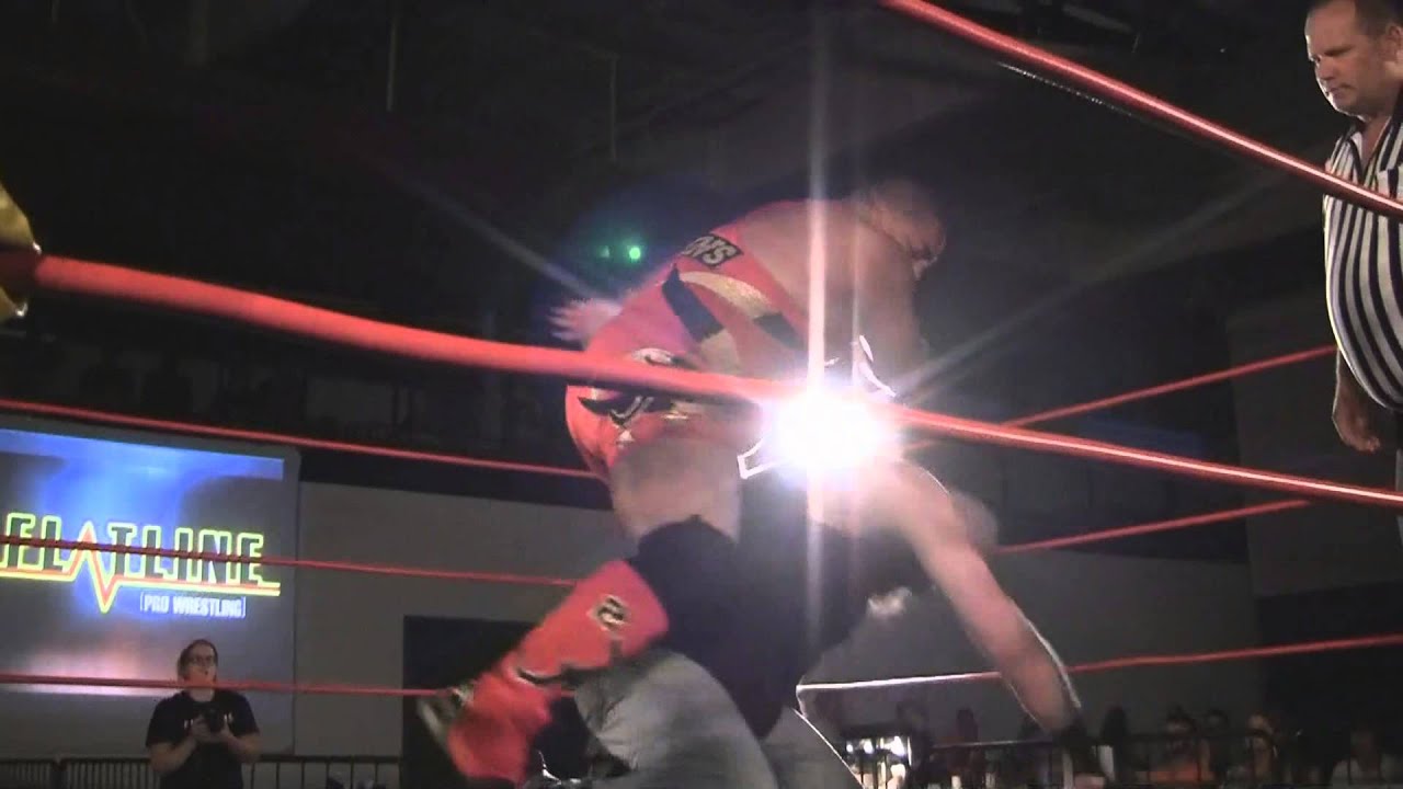 Jacoby Boykins vs. Shane Hexxon Street Fight (September 2013) - YouTube