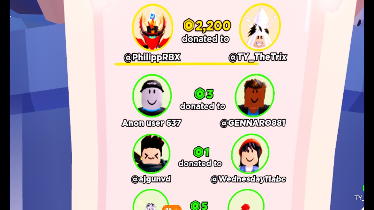 Donating someone 2.2K Robux in Pls Donate Roblox - YouTube