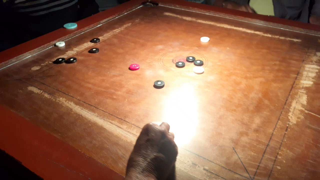A Board of Carrom || Strike to Finish || #CommonLiving - YouTube