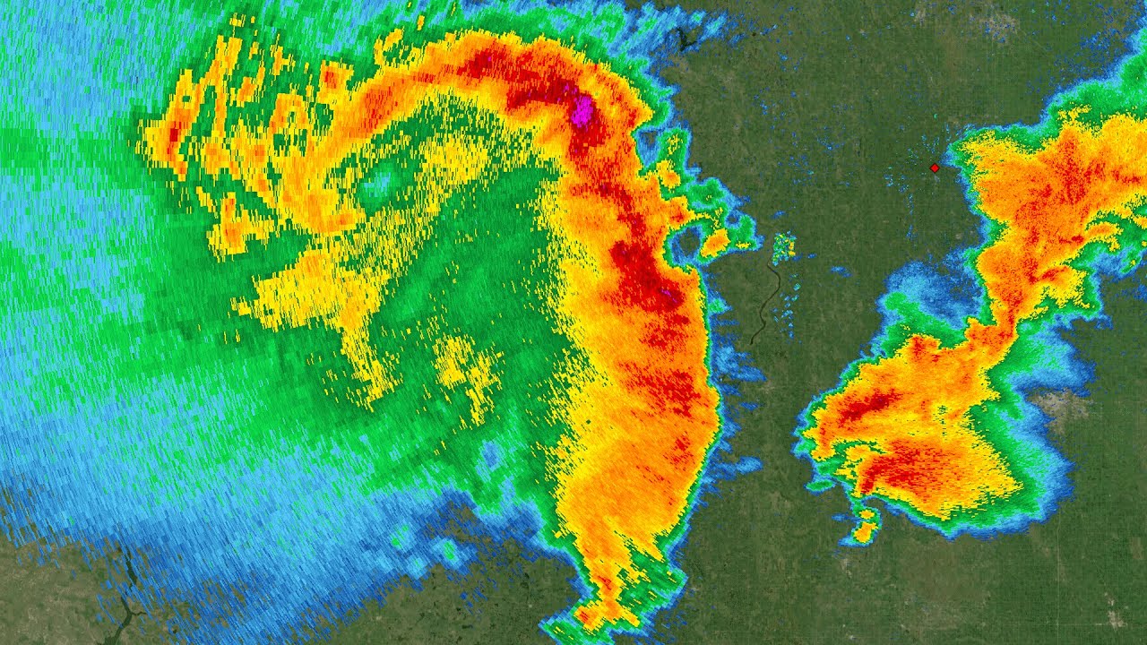2025 North Dakota Derecho Radar Loop - YouTube