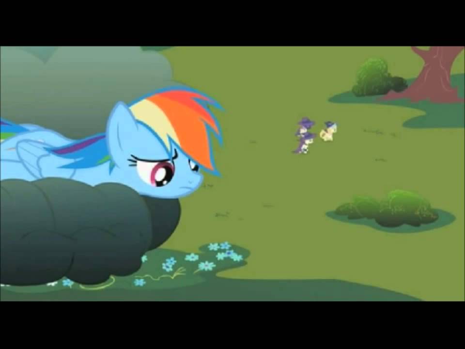 Saddest moments in My Little Pony #1: Rainbow Dash is all alone - YouTube