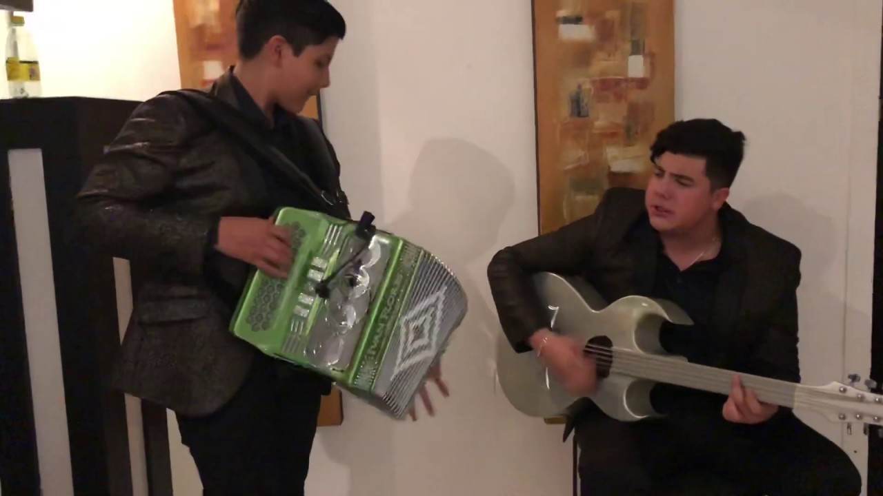 Ramon y Valentin Vega en vivo Pista En La Sierra Camerino de la Arena ...