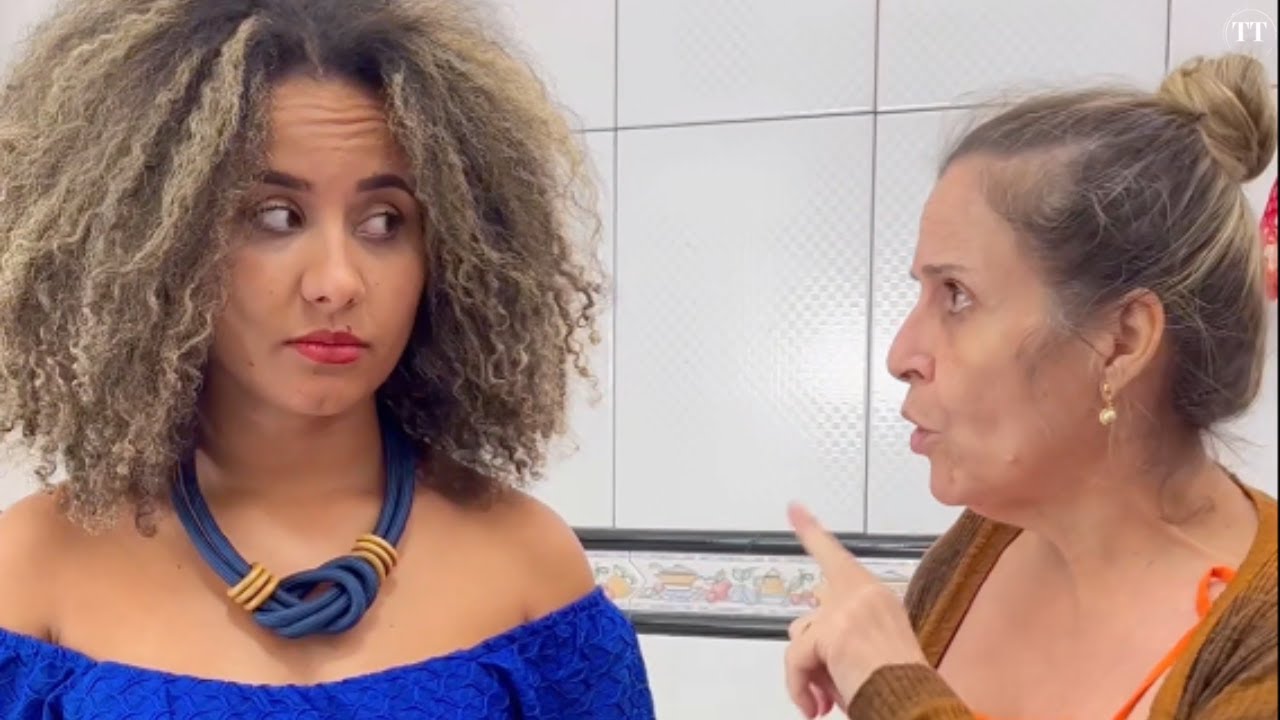 Olha só o que ela fez com sua nora no primeiro dia que a viu. (FILME ...