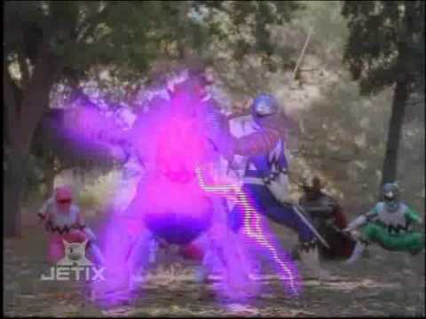 Blue Quasar Saber | Lost Galaxy | Power Rangers Official - YouTube