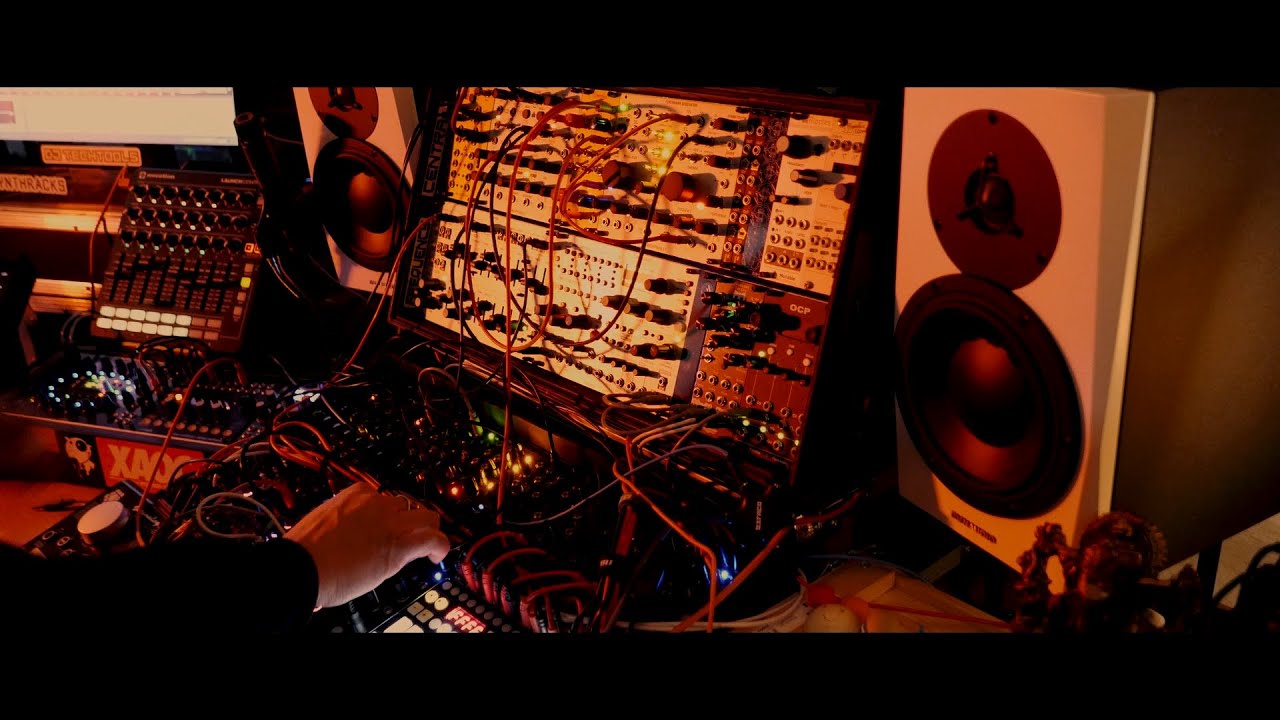 To Be Creative/Live Modular synth improvisation - YouTube