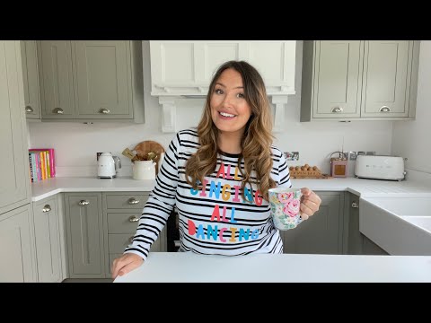 Upcycling  & Styling my charity shop buys | Thrifted | cheap decor made to look expensive