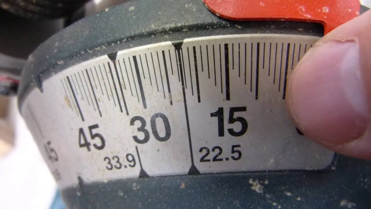 Math with angles in a ladder - YouTube