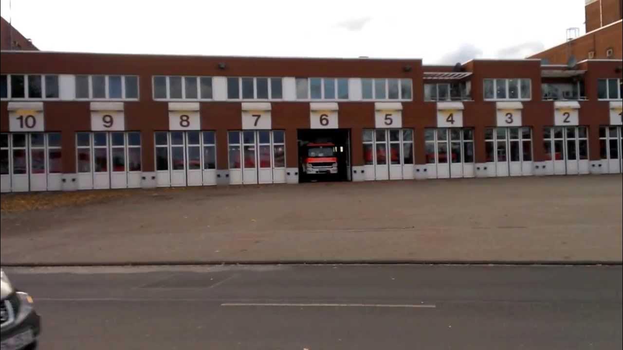 (HD) Rüstwagen der Berufsfeuerwehr Witten rückt aus - YouTube
