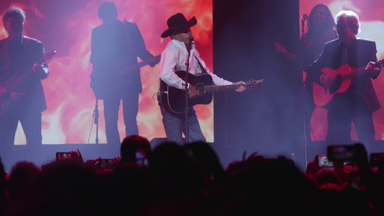 George Strait at Country Rising - YouTube