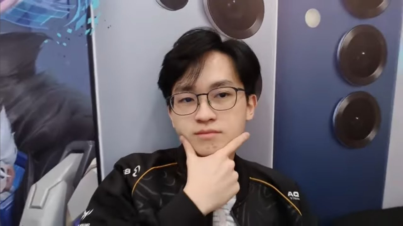 KESERUAN LIVE RRQ NMM , SUTSUJIN,TOY ,RINZ , DYRENN,CHEN . - YouTube