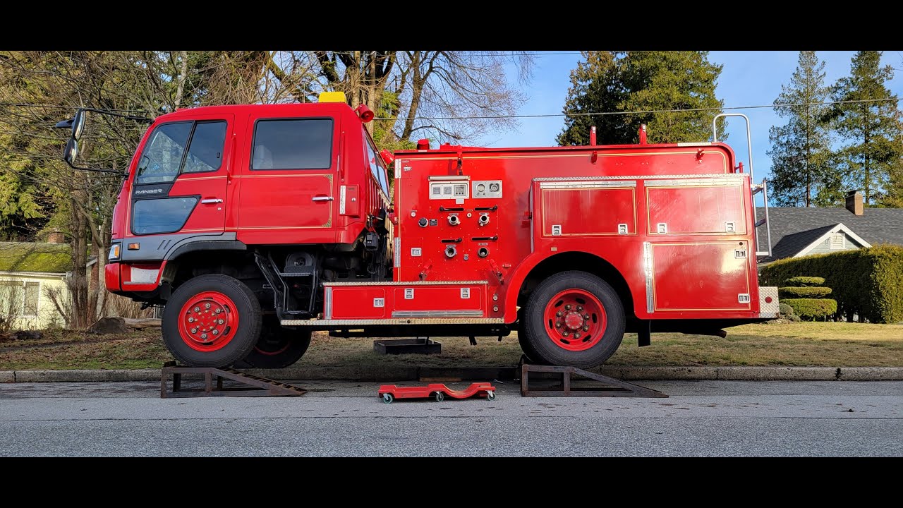 Destroying a perfect Fire Truck! - YouTube