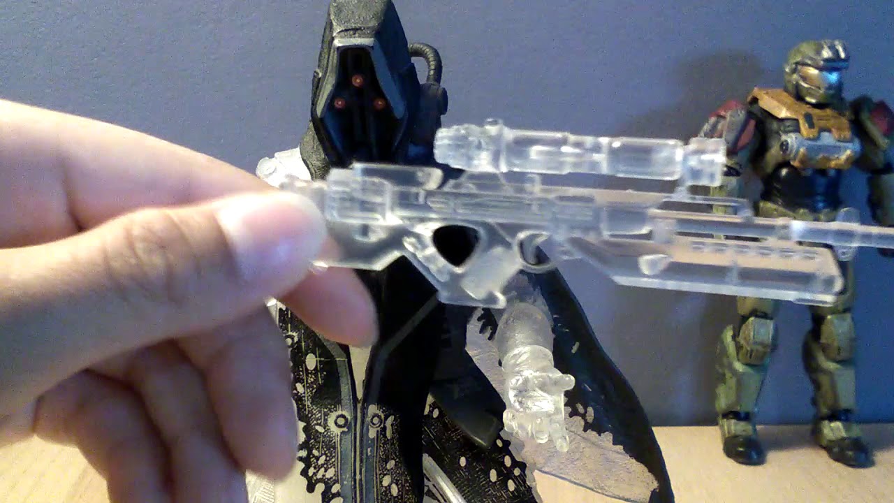 Jason's Killzone action figure and Halo action figure - YouTube