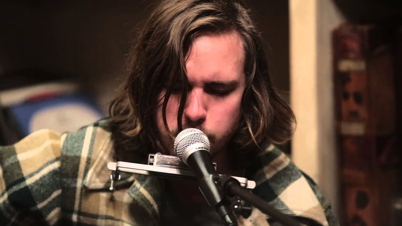 Mason Lankford of Folk Family Revival at Dean's Downtown - "Trash ...