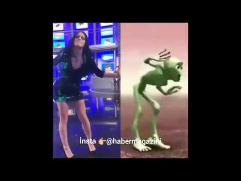 Yeşil Uzaylıyla Dans