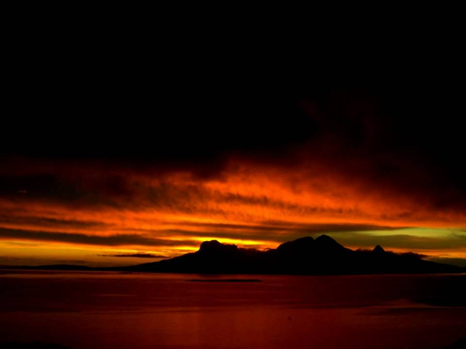SKAUR - Nordnorsk Svartmetall - YouTube