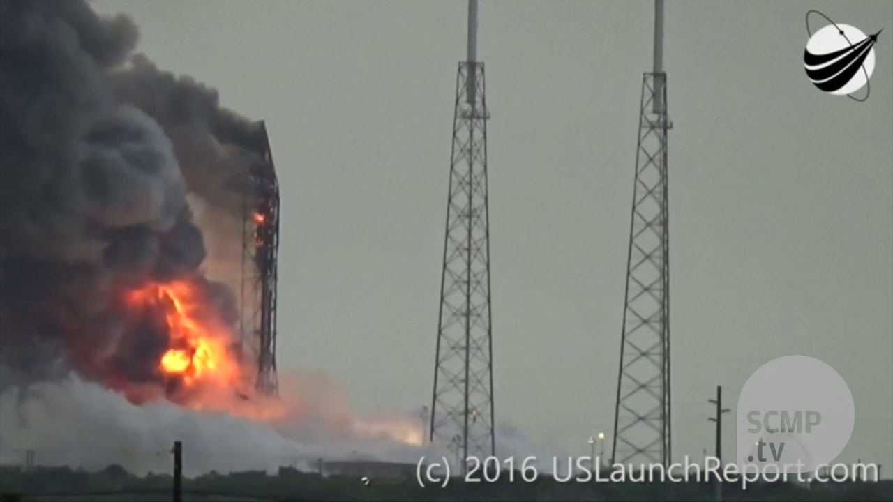 Video captures fiery blast of SpaceX rocket explosion - YouTube