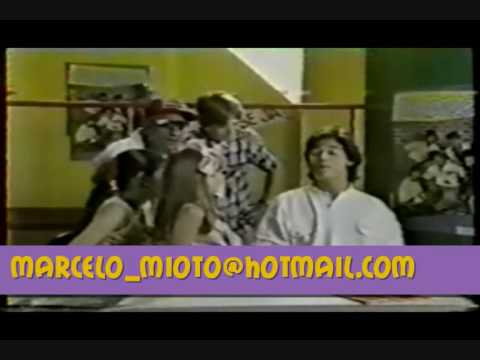 Momento Menudo Ray Reyes León Entrevista - YouTube