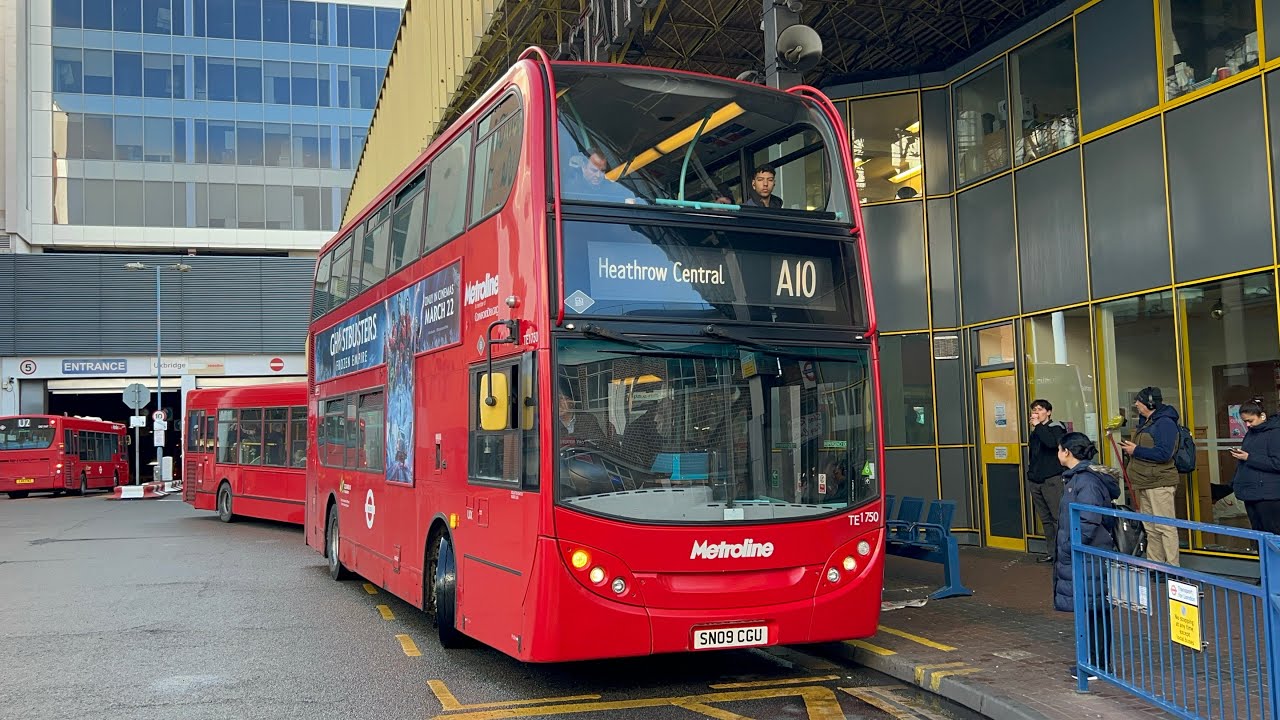 Metroline West TE1750(SN09 CGU) on London Bus Route A10 heading towards ...