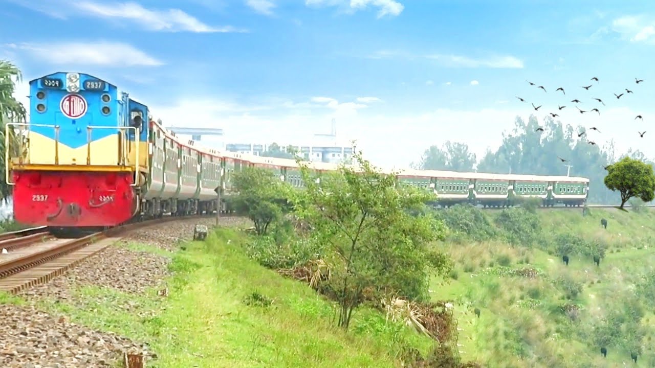 Train on the most beautiful Curve | Mirzapur | Bangladesh Railway ...