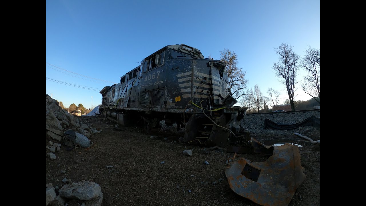 The TRAIN WRECK of Collegedale Tennessee - YouTube