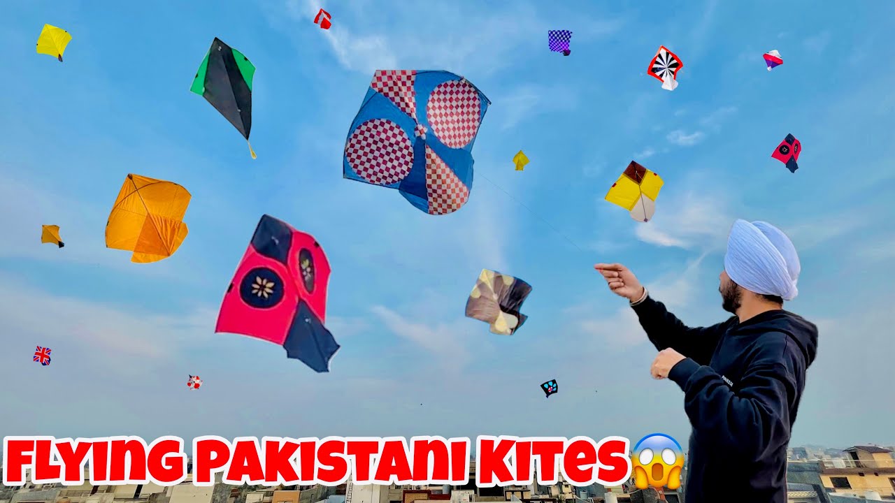 Flying Pakistani Kites😍🌟 | Kite Vlog 2025 | Gattu Testing 😱 ...