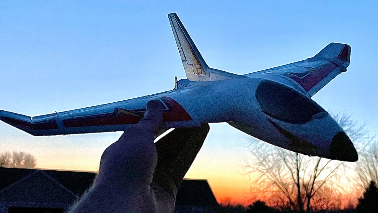 RC Airplane Sunset Flight! - YouTube