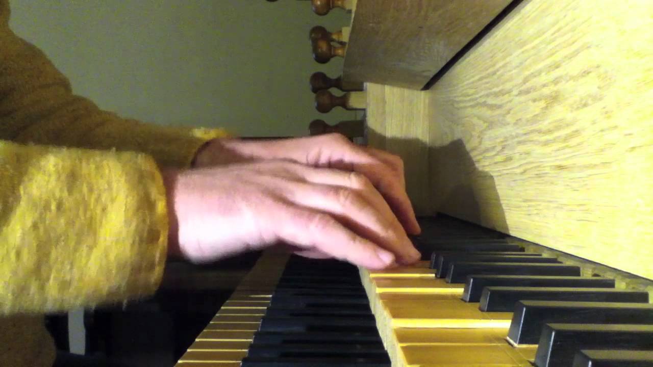 Petit carillon au clavier, mélodie de Rouen - YouTube